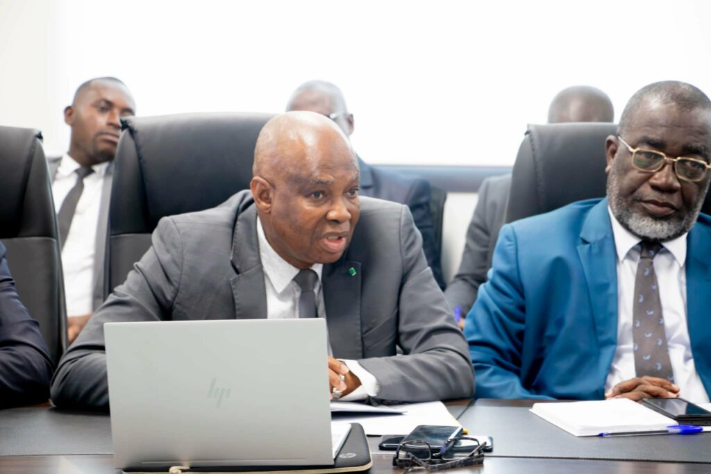 Côte d'Ivoire / Le ministre Adama Diawara s'imprègne de l'état.